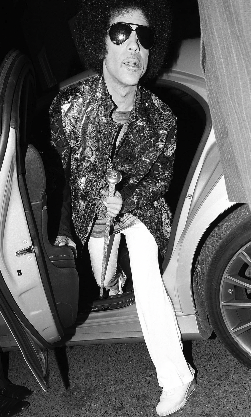 Prince: ICON — Greg Brennan Deluxe Boxset - Greg Brennan | Iconic Images