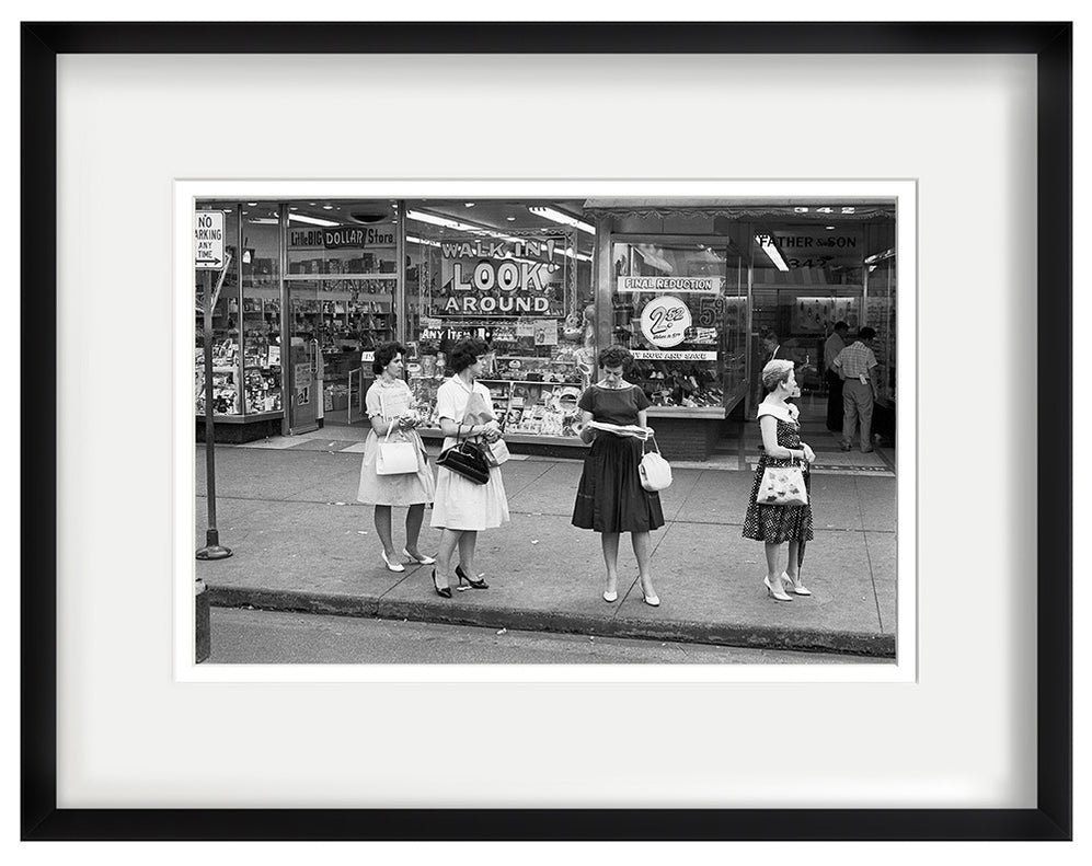 Chicago street life, 1950s by Ted Williams - Limited Edition Print ...