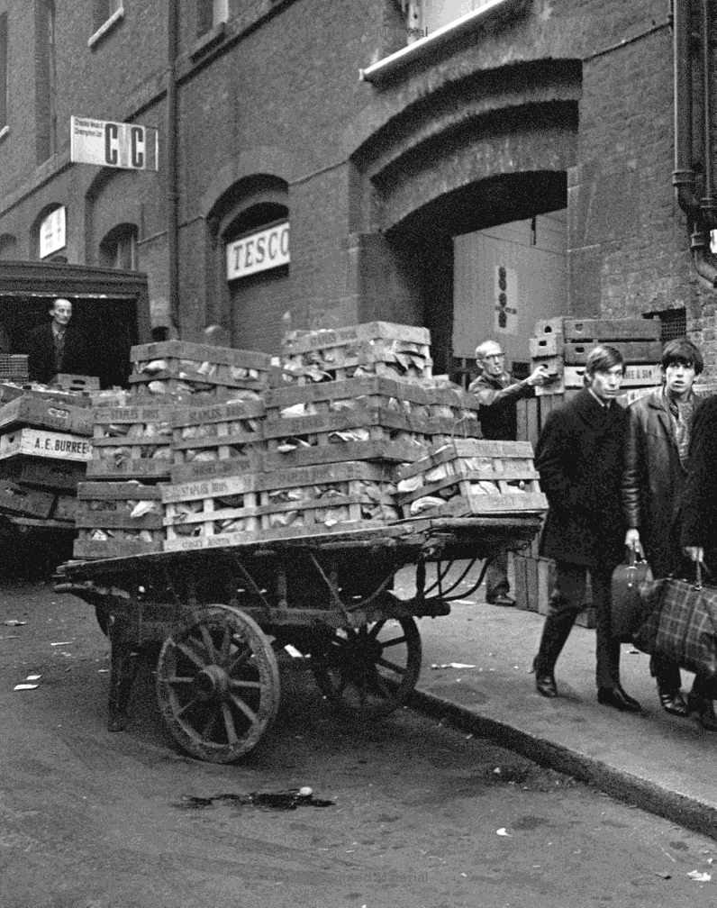 Breaking Stones : 1963-1965 A Band on the Brink of Superstardom ...