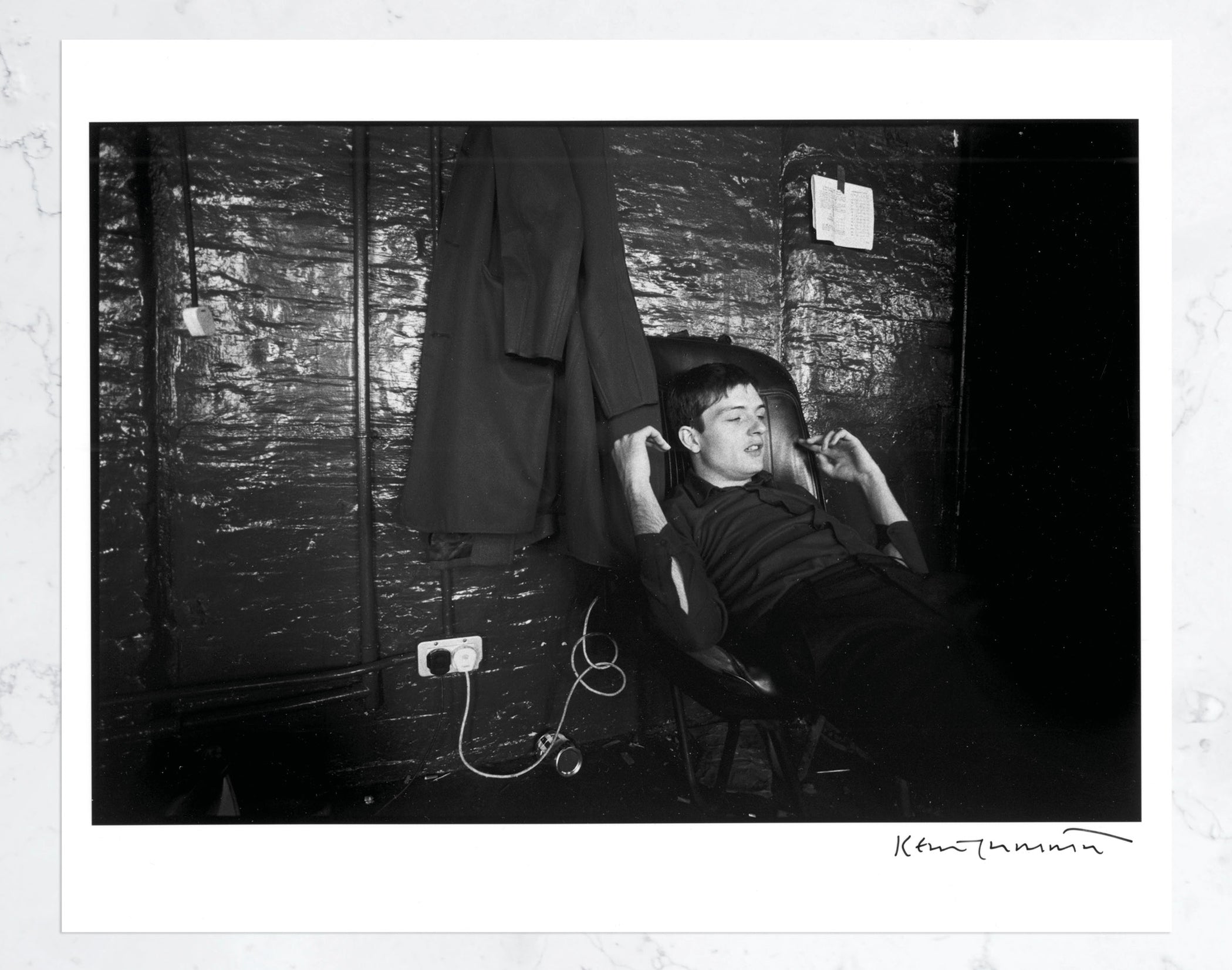 Joy Division: Juvenes: Deluxe Edition Boxset - Kevin Cummins | Iconic ...